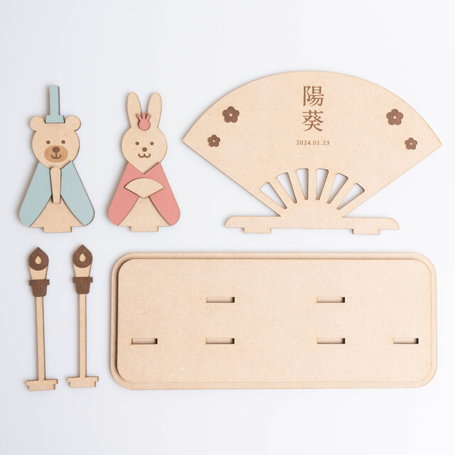 【ひな祭り】クマとウサギのかわいい雛人形 おひなさま ひな飾り（名入れ可能） | iichi 日々の暮らしを心地よくするハンドメイドやアンティークのマーケットプレイス