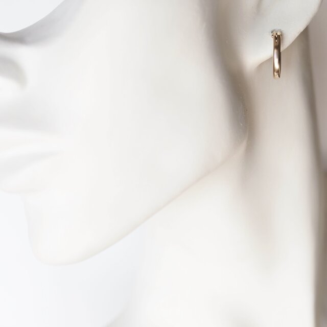 15mm＊14kgfフープピアス | iichi 日々の暮らしを心地よくするハンドメイドやアンティークのマーケットプレイス