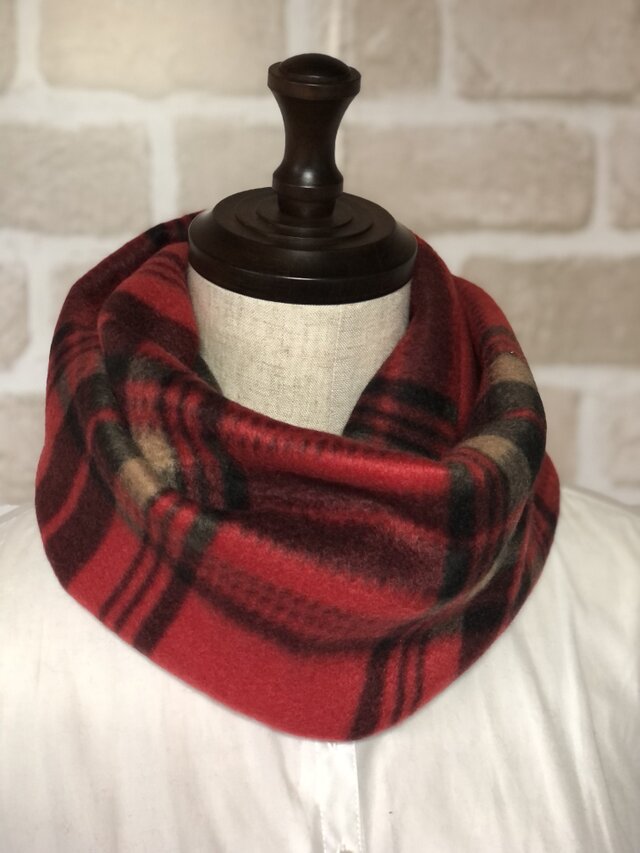 kids ️フリースのあったかスヌード ️ビビットレッドチェックのコピー | iichi 日々の暮らしを心地よくするハンドメイドやアンティークのマーケットプレイス