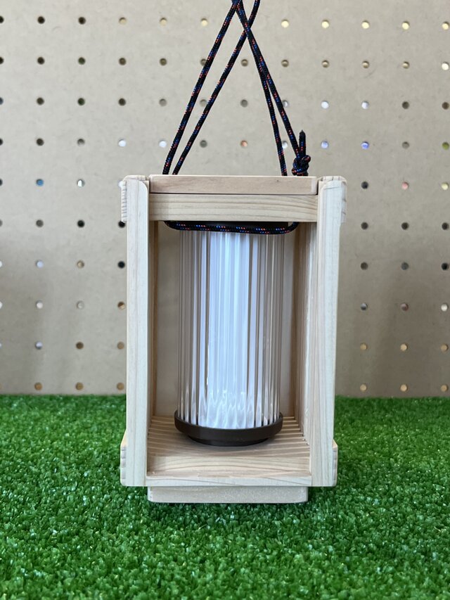 ヒノキの行灯（あんどん）【お試し用のミニLEDライト付き】 | iichi 日々の暮らしを心地よくするハンドメイドやアンティークのマーケットプレイス