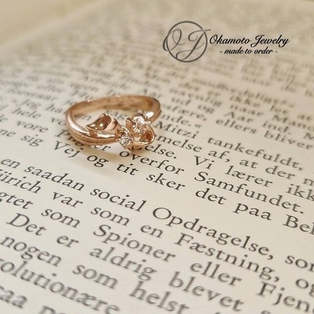 Ribbon Crystal Ring. | iichi 日々の暮らしを心地よくするハンドメイドやアンティークのマーケットプレイス