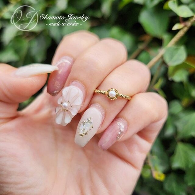 Perl Fleur Ring. | iichi 日々の暮らしを心地よくするハンドメイドやアンティークのマーケットプレイス