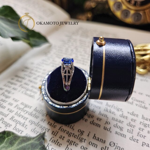 Magic stone ring. | iichi 日々の暮らしを心地よくするハンドメイドやアンティークのマーケットプレイス