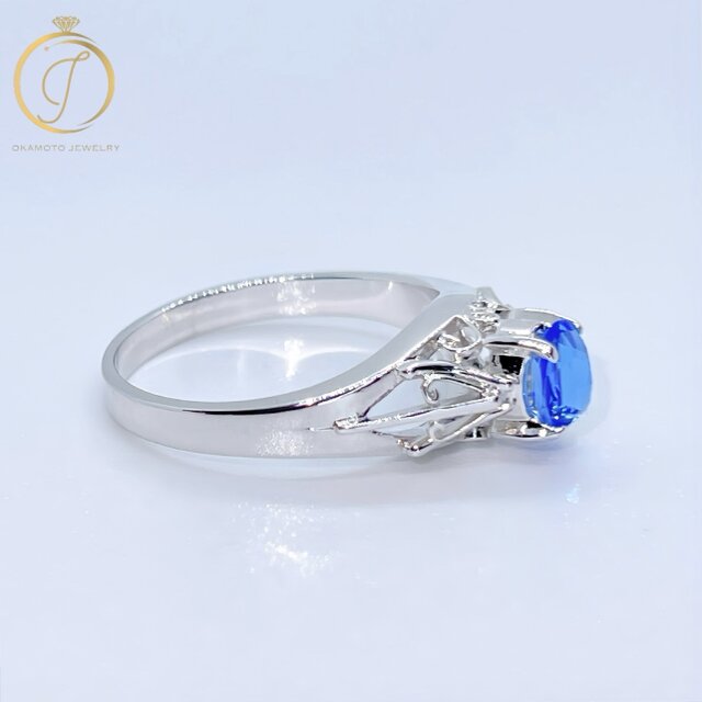 Magic stone ring. | iichi 日々の暮らしを心地よくするハンドメイドやアンティークのマーケットプレイス