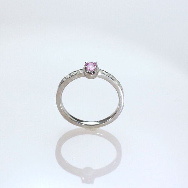Pt900 ピンクサファイアリング 0.20ct | iichi 日々の暮らしを心地よくするハンドメイドやアンティークのマーケットプレイス