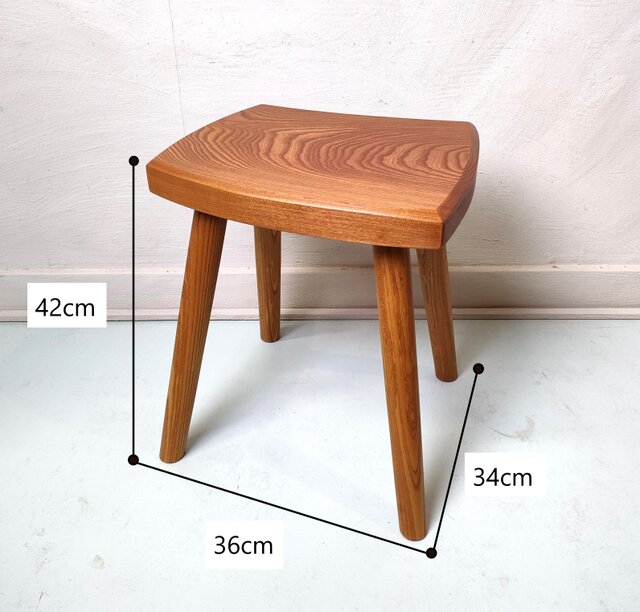 ケヤキの一枚板スツール NO.12 ☆一点物☆ | iichi 日々の暮らしを心地よくするハンドメイドやアンティークのマーケットプレイス