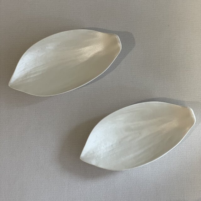 雲母銀彩蓮の花びら | iichi 日々の暮らしを心地よくするハンドメイドやアンティークのマーケットプレイス