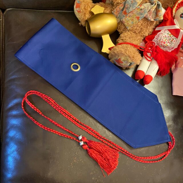 リメイク着物 セミロング ワンピース アンサンブル 帯ベルト 和洋折衷 深い藍色の地に幾何学的な絣模様 aKW-87 | iichi 日々の暮らしを心地よくするハンドメイドやアンティークの ...