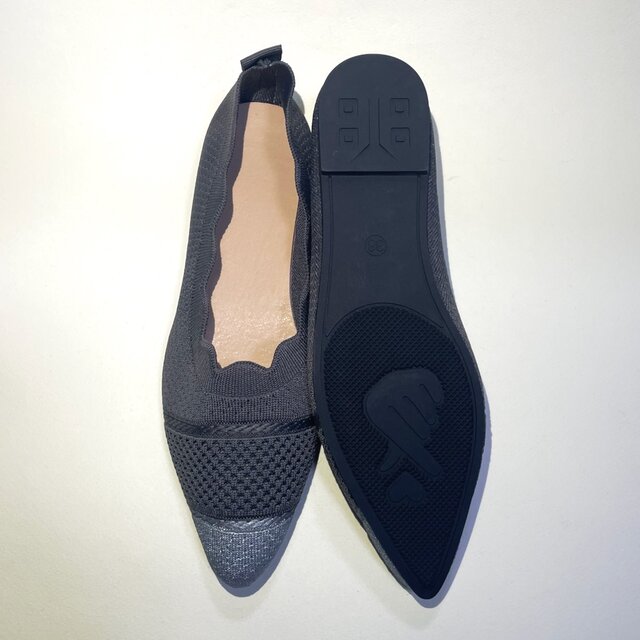 バイカラーフラットニットパンプスα (グレー x シルバー他) 軽くて楽ちん 1cmヒール | iichi 日々の暮らしを心地よくするハンドメイドやアンティークのマーケットプレイス