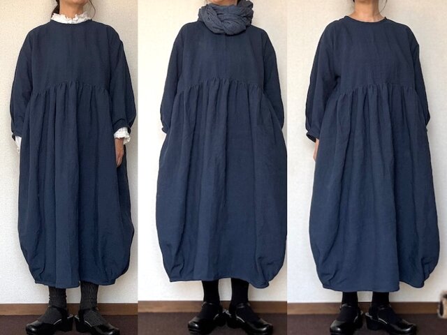 即納 天日干しリネン・インクブルー×黒＂細ストライプ 雰囲気たっぷりなコクーンデザイン・ワンピース | iichi 日々の暮らしを心地よくするハンドメイドやアンティークのマーケットプレイス