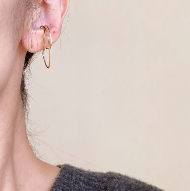 14kgf×silver925 diagonal イヤーカフ 2点セット | iichi 日々の暮らしを心地よくするハンドメイドやアンティークのマーケットプレイス