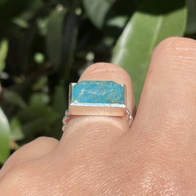 ルチルクォーツ × ターコイズ ダブレット 長方形 立体的なカット シルバーSV925リング | iichi 日々の暮らしを心地よくするハンドメイドやアンティークのマーケットプレイス