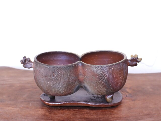 備前焼 植木鉢【受皿付き】 u-067 | iichi 日々の暮らしを心地よくするハンドメイドやアンティークのマーケットプレイス