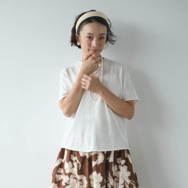 シンプルで上品なコットンリネンニット サマーニット ホワイト 240707-3 | iichi 日々の暮らしを心地よくするハンドメイドやアンティークのマーケットプレイス