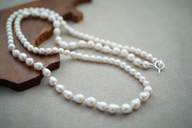 【drop】silver925 ミックスパールロングネックレス | iichi 日々の暮らしを心地よくするハンドメイドやアンティークのマーケットプレイス