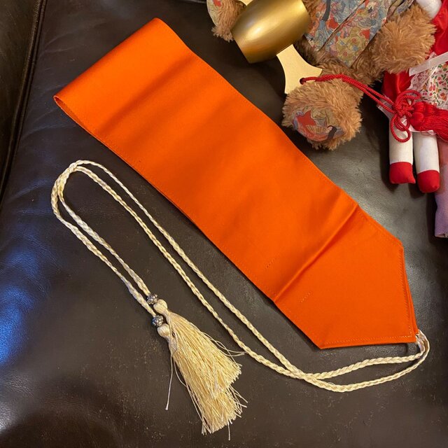 着物リメイク ロング ワンピース ドレス 洗える 化繊 帯サッシュベルト 和洋折衷 レトロ 古着 KW-858 | iichi 日々の暮らしを心地よくするハンドメイドやアンティークのマーケットプレイス