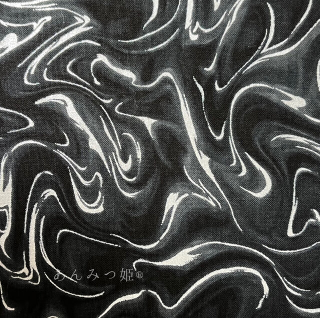 綿の半衿 ブラックマーブル | iichi 日々の暮らしを心地よくするハンドメイドやアンティークのマーケットプレイス