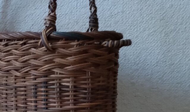 ♪ 北海道十勝バスケット82 | iichi 日々の暮らしを心地よくするハンドメイドやアンティークのマーケットプレイス