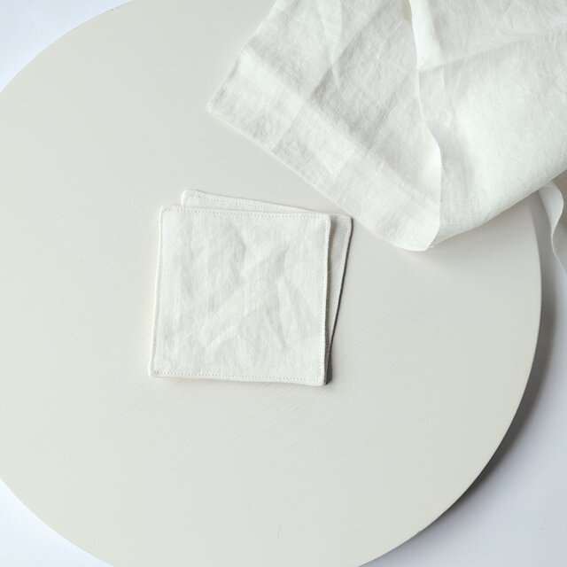 日用品店（布）コースター ／ベルギーリネン 10cm×10cm 【 ミルク 】 | iichi 日々の暮らしを心地よくするハンドメイドやアンティークのマーケットプレイス