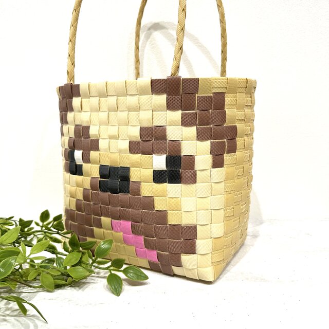 パグ★プラカゴ★お散歩バッグ 温泉バッグ エコバッグ PPバンド カゴバッグ お散歩バッグ | iichi 日々の暮らしを心地よくするハンドメイドやアンティークのマーケットプレイス