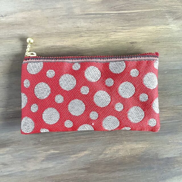 【水玉】畳縁 ぺたんこ ミニポーチ 小銭入れ カードケース ドット 赤 ベージュ | iichi 日々の暮らしを心地よくするハンドメイドやアンティークのマーケットプレイス