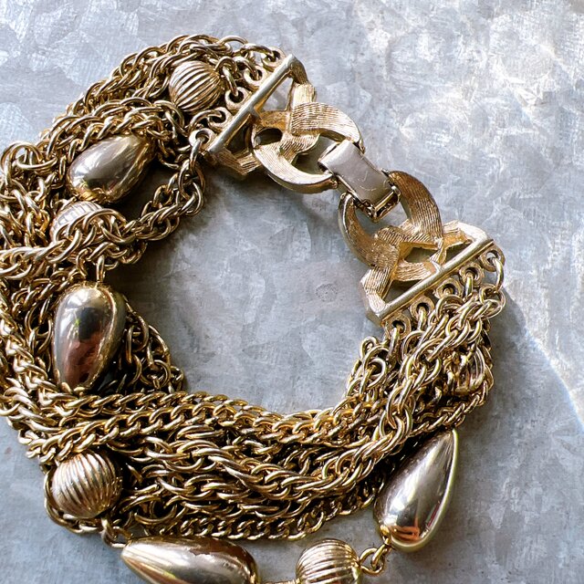 U.S.A. 1970〜80s Gold Tone Metal Beads Lots Chain Bracelet | iichi 日々の暮らしを心地よくするハンドメイドやアンティークの ...