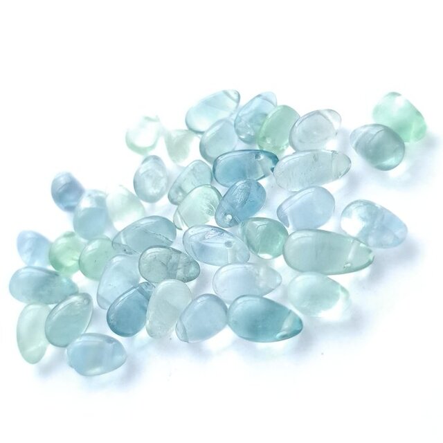 ∴天然石ビーズ∵アジサイの雫 mix 10個 | iichi 日々の暮らしを心地よくするハンドメイドやアンティークのマーケットプレイス