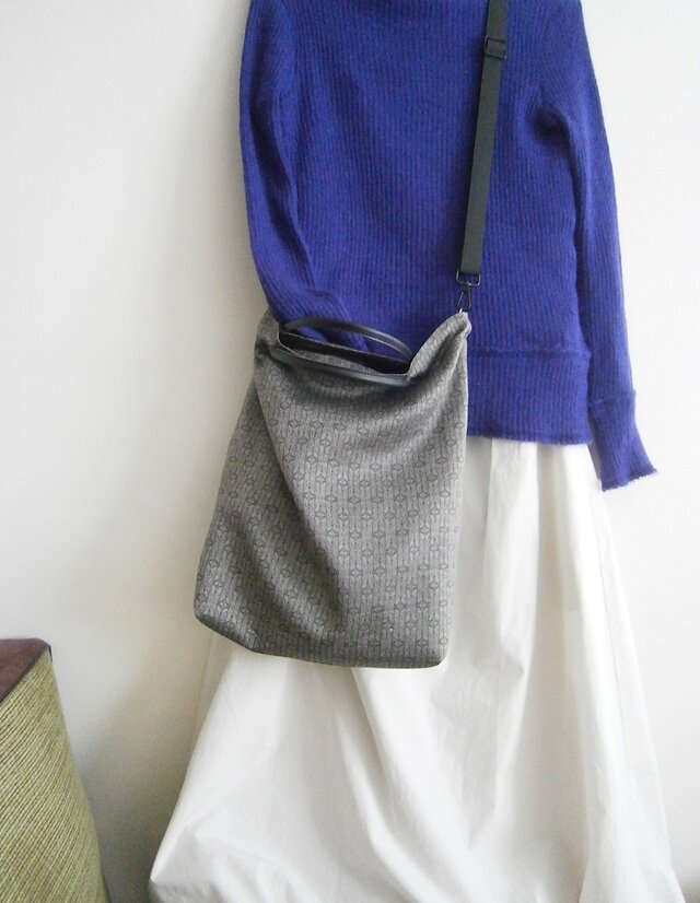 RayonCotton 大きめBag+pouch | iichi 日々の暮らしを心地よくするハンドメイドやアンティークのマーケットプレイス