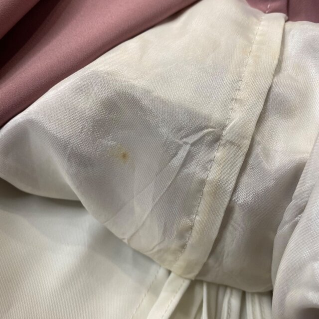 [訳あり]着物 リメイク ワンピース ドレス 洗える 化繊 和洋折衷 白の曲線模様は、まるで風がそよぐ波のよう KW-877 | iichi 日々の暮らしを心地よくするハンドメイドや ...