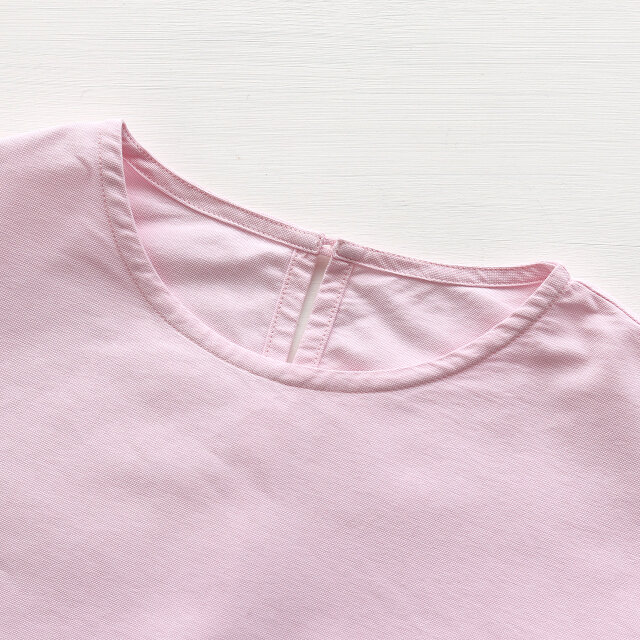 オックスフォードコットン ギャザースリーブブラウス＊春色プルオーバー（ピンク）TP43 | iichi 日々の暮らしを心地よくするハンドメイドやアンティークのマーケットプレイス