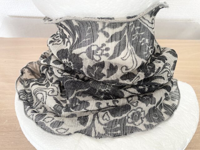 シノワズリー風ゆったりスーパーロング楊柳ボタニカル柄ネックウォーマー日焼け止めに | iichi 日々の暮らしを心地よくするハンドメイドやアンティークのマーケットプレイス