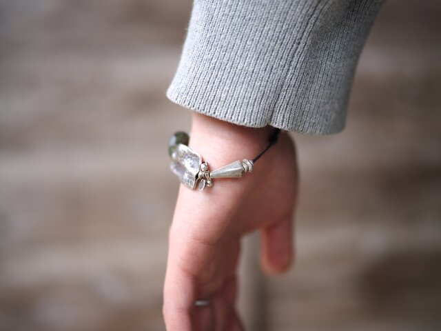 -Karensilver・Tourmaline- code bracelet | iichi 日々の暮らしを心地よくするハンドメイドやアンティークのマーケットプレイス