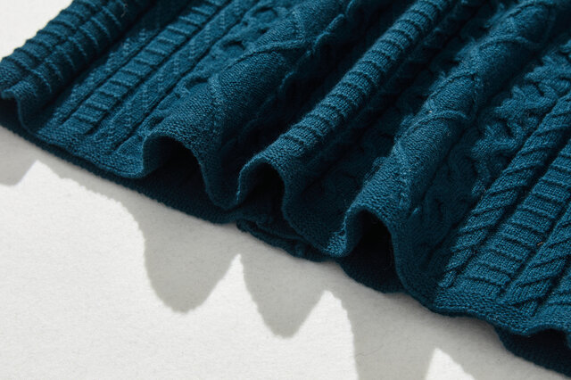 ★サンプルセール 1点のみ★4000円オフ★ウールカーディガン ウール100％ 231219-1（028） | iichi 日々の暮らしを心地よくするハンドメイドやアンティークのマーケットプレイス