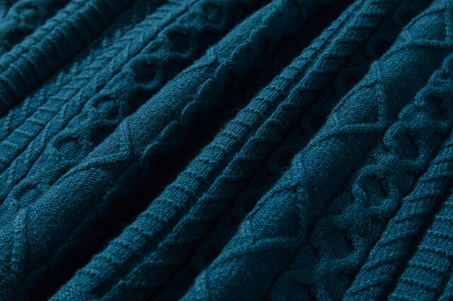 ★サンプルセール 1点のみ★4000円オフ★ウールカーディガン ウール100％ 231219-1（028） | iichi 日々の暮らしを心地よくするハンドメイドやアンティークのマーケットプレイス