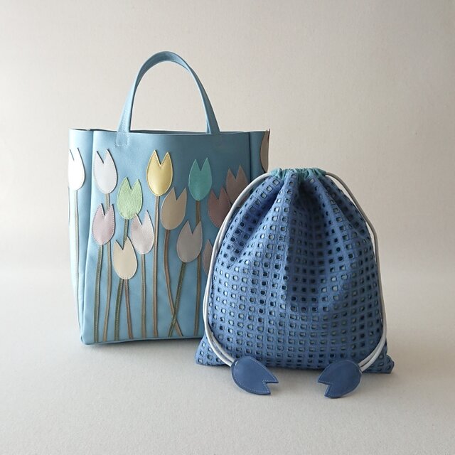 tulip leather 3way tote [ light blue / medium ] | iichi 日々の暮らしを心地よくするハンドメイドやアンティークのマーケットプレイス