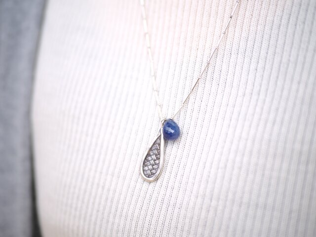 -Karensilver・Tanzanite- long pendant | iichi 日々の暮らしを心地よくするハンドメイドやアンティークのマーケットプレイス