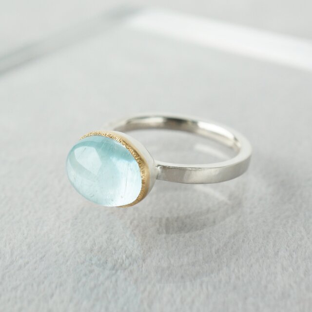 Topaz Cat'seye Ring | iichi 日々の暮らしを心地よくするハンドメイドやアンティークのマーケットプレイス