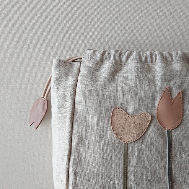 tulip leather 3way tote [ beige / small ] | iichi 日々の暮らしを心地よくするハンドメイドやアンティークのマーケットプレイス