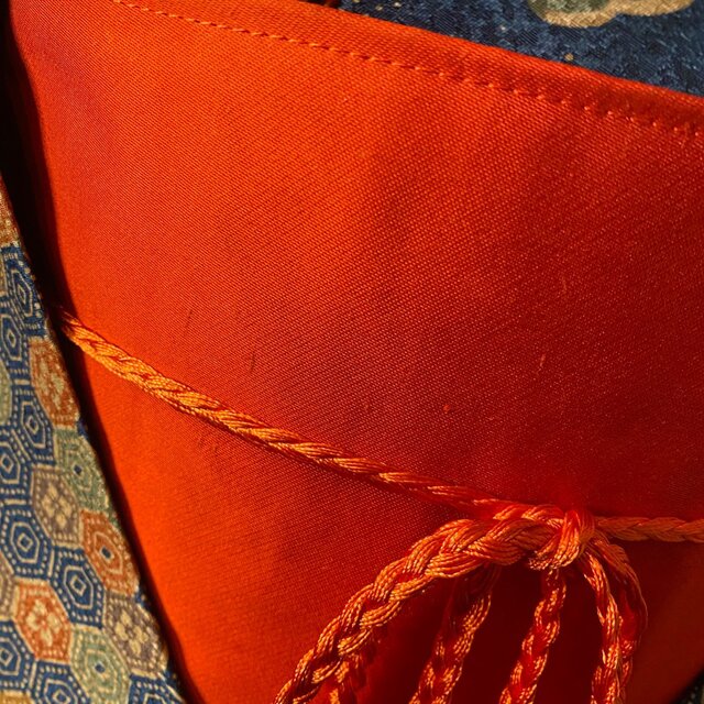 着物 リメイク ロング ワンピース ドレス 洗える 化繊 帯ベルト 和洋折衷 レトロ 古着 ハンドメイド KW-883 | iichi 日々の暮らしを心地よくするハンドメイドやアンティークの ...