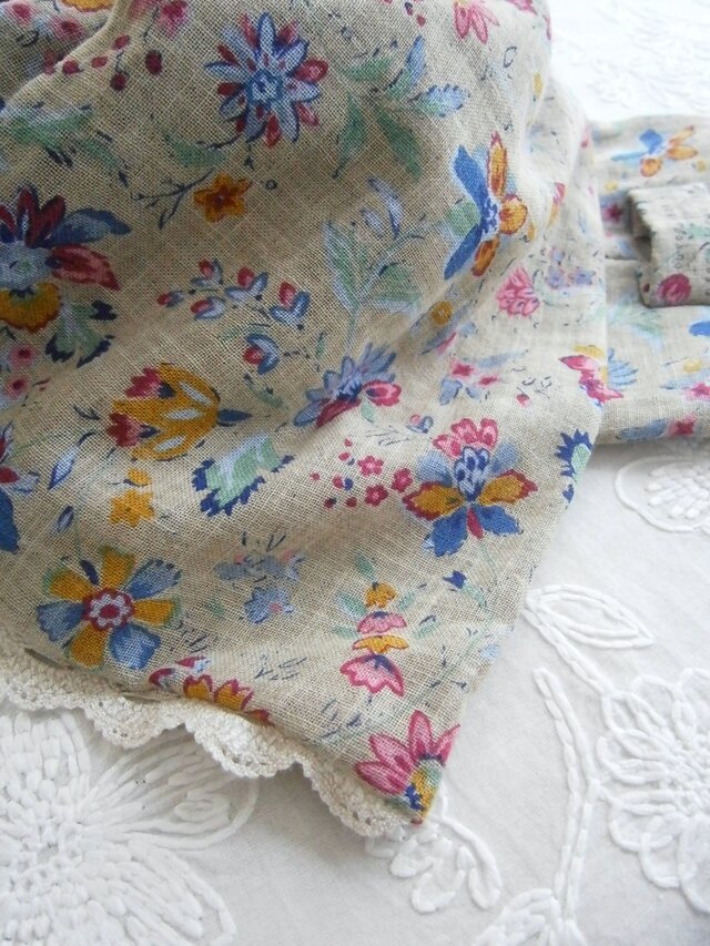 Botanical×ⓌGauze マフラー | iichi 日々の暮らしを心地よくするハンドメイドやアンティークのマーケットプレイス