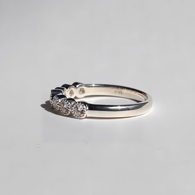 Seven Stone Milled Ring (m) / SV925 | iichi 日々の暮らしを心地よくするハンドメイドやアンティークのマーケットプレイス