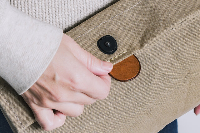 SUI matou bag/mini [ブラック]（受注生産） | iichi 日々の暮らしを心地よくするハンドメイドやアンティークのマーケットプレイス