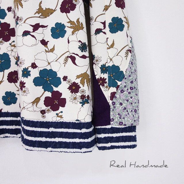 レトロフラワーモックネックプルオーバー | iichi 日々の暮らしを心地よくするハンドメイドやアンティークのマーケットプレイス