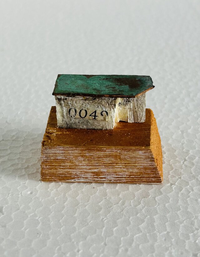 ヨーロッパ的小屋⑦ | iichi 日々の暮らしを心地よくするハンドメイドやアンティークのマーケットプレイス