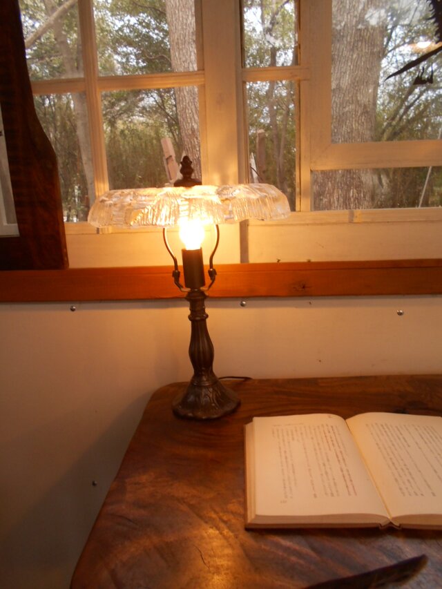 レトロランプ 03－18 | iichi 日々の暮らしを心地よくするハンドメイドやアンティークのマーケットプレイス