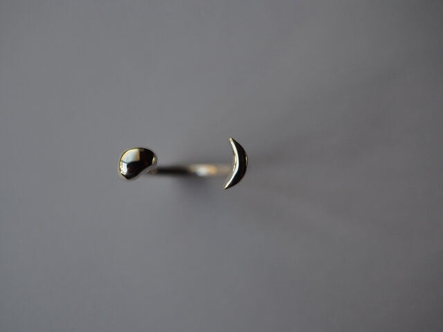 月と石 ring (silver) | iichi 日々の暮らしを心地よくするハンドメイドやアンティークのマーケットプレイス