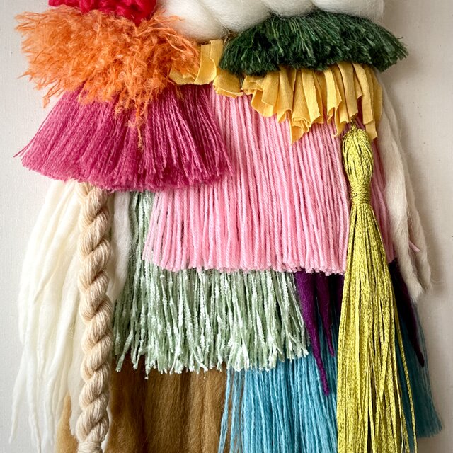 【一点もの】流木 ウィービングタペストリー『primitive, i'.』 | iichi 日々の暮らしを心地よくするハンドメイドやアンティークのマーケットプレイス