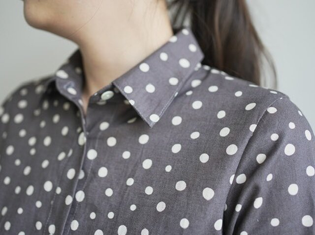 前あき半袖Aワンピース・ ドットグレー No.340 | iichi 日々の暮らしを心地よくするハンドメイドやアンティークのマーケットプレイス