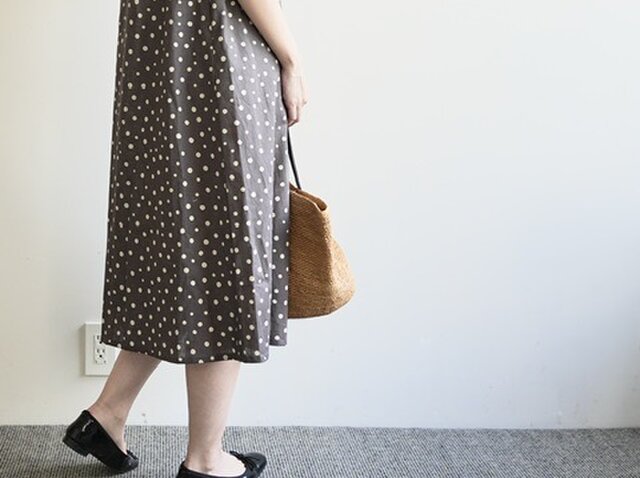 前あき半袖Aワンピース・ ドットグレー No.340 | iichi 日々の暮らしを心地よくするハンドメイドやアンティークのマーケットプレイス