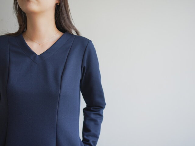 プリンセスラインのカットソーワンピ・ネイビー (SML長短) No.337 | iichi 日々の暮らしを心地よくするハンドメイドやアンティークのマーケットプレイス